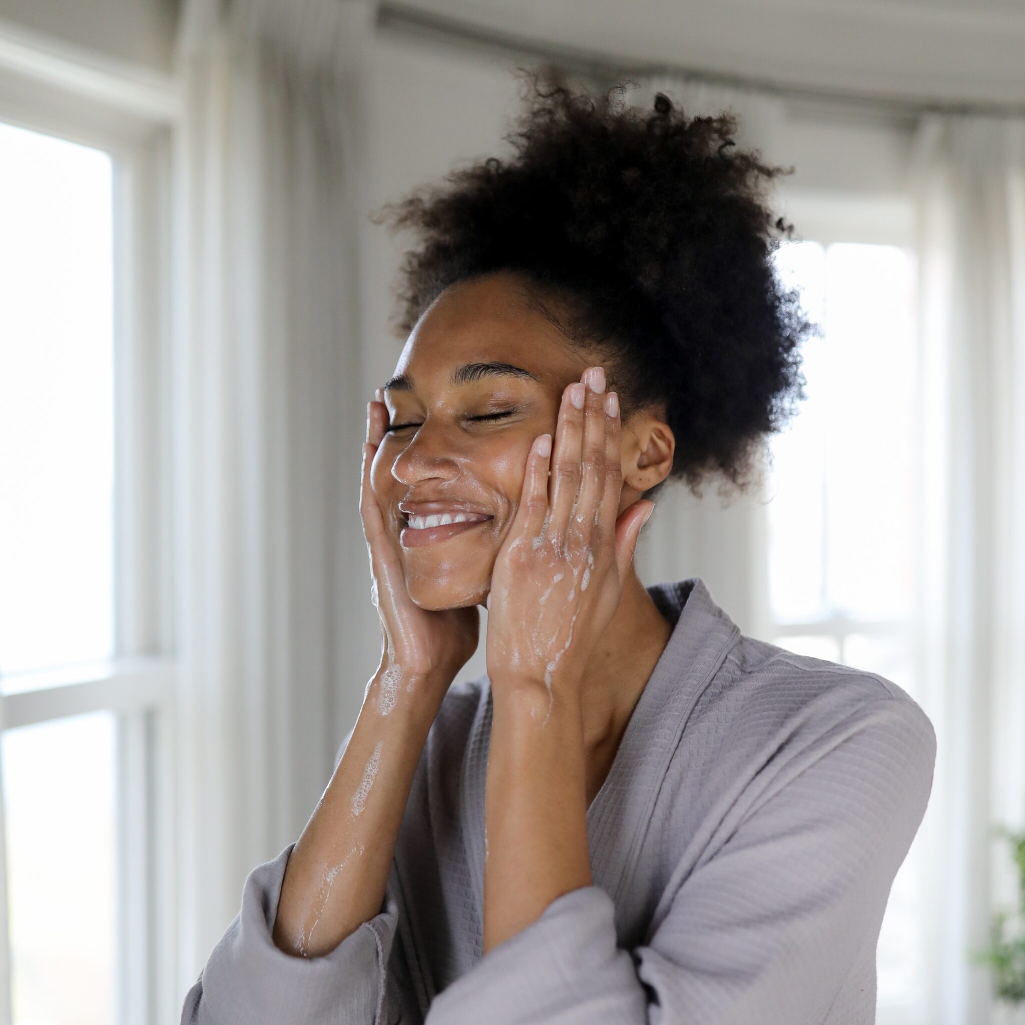 Simple Steps for Protecting Your Skin Barrier – Farmaesthetics